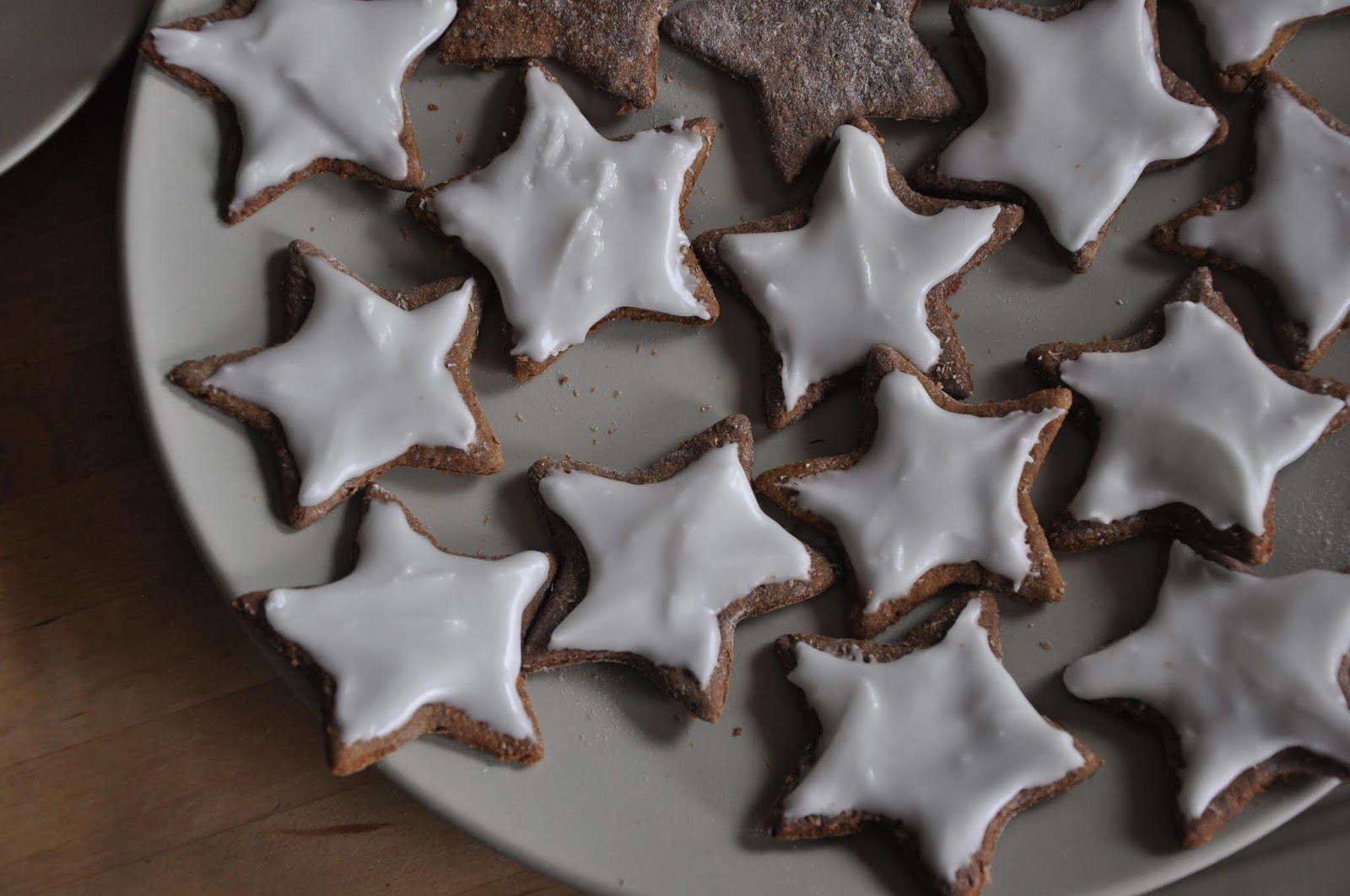 Vegan Bites: Ginger Stars