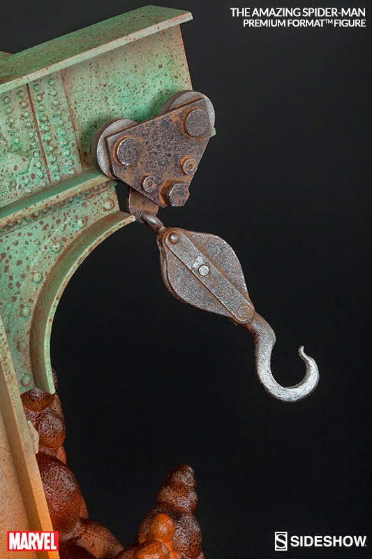 toyhaven: The Amazing Spider-Man Spider-Man Premium Format™ Figure by ...