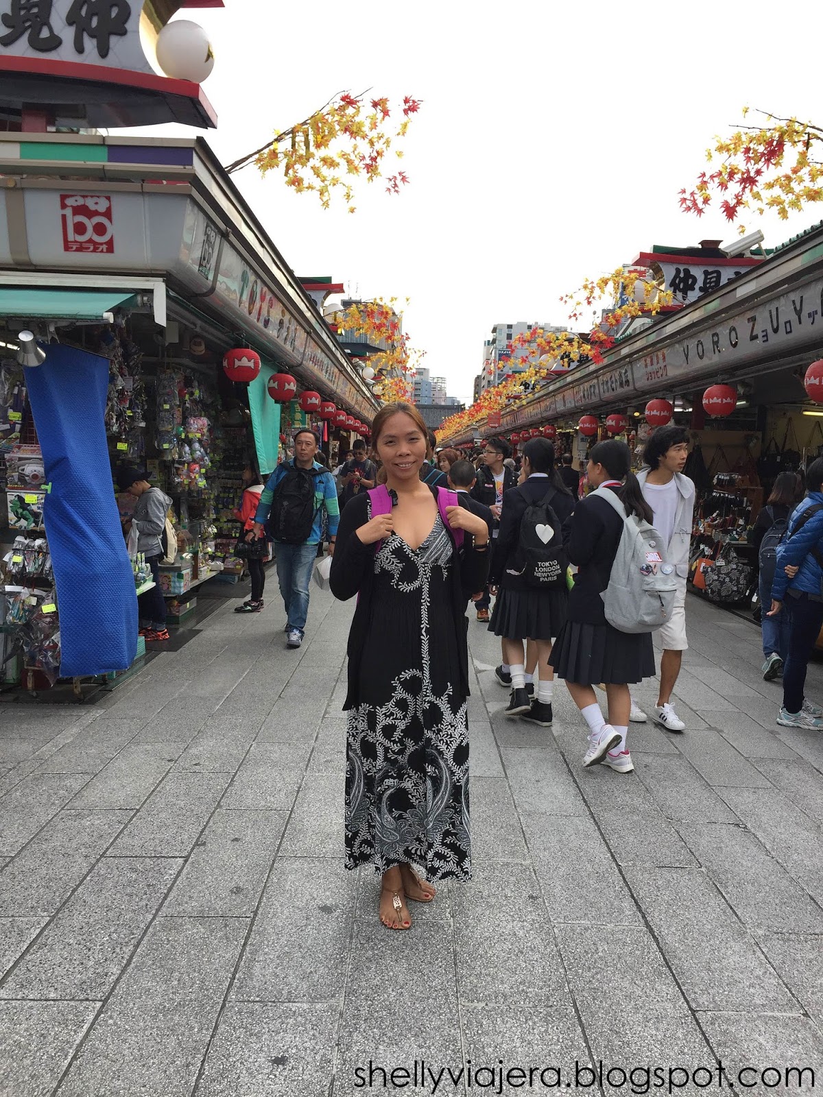 When in Japan: Street Buying in Tokyo - Shelly Viajera Travel