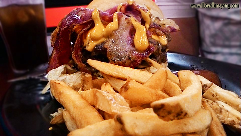 Zark's Burger - Serving The Best Burger In Town - I ♥ Tansyong™