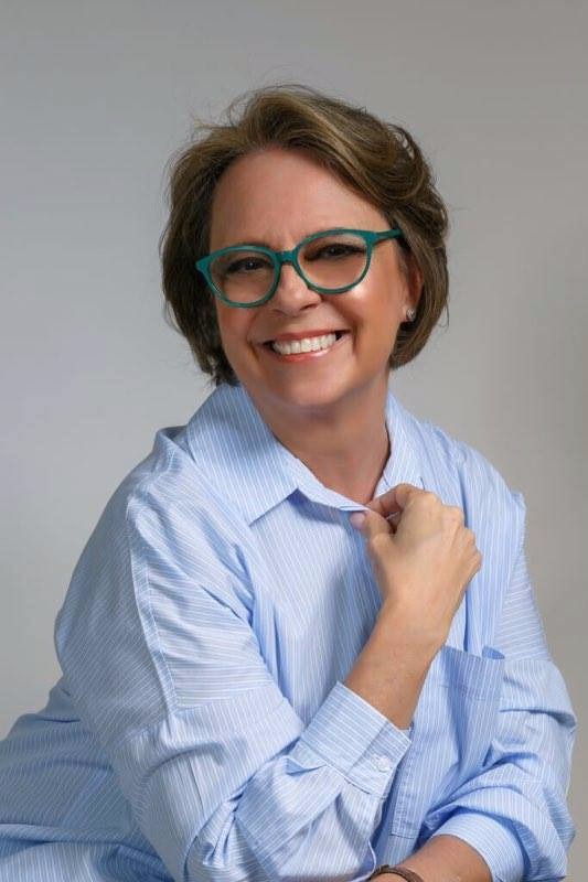 Especial Série Amores - Silvia Spadoni - SEMPRE ROMÂNTICA