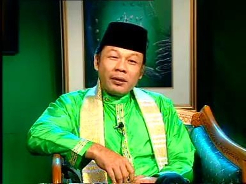 √ Biografi KH Zainuddin MZ - Da'i Sejuta Ummat - Izbio