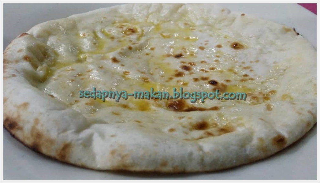 MaKaN JiKa SeDaP: Makan roti tempayan Wajinah (roti nan le tu), Kota ...