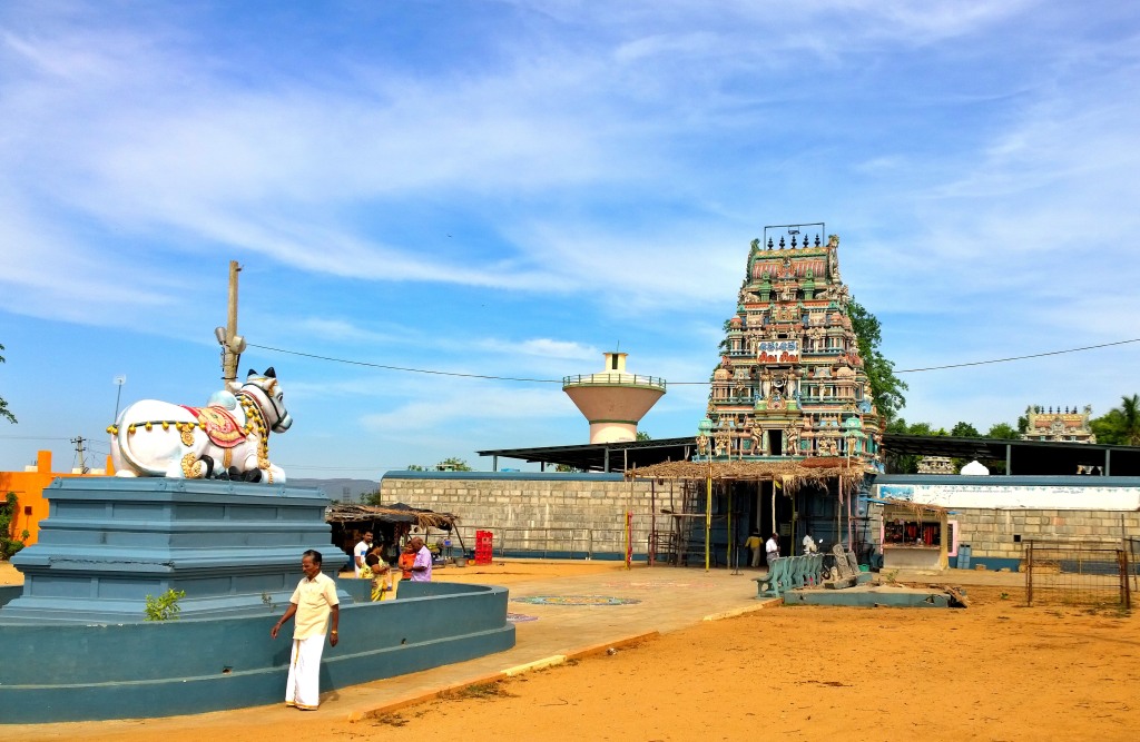 Tamilnadu Tourism: Pallikondeswarar Temple, Surutapalli – The Temple