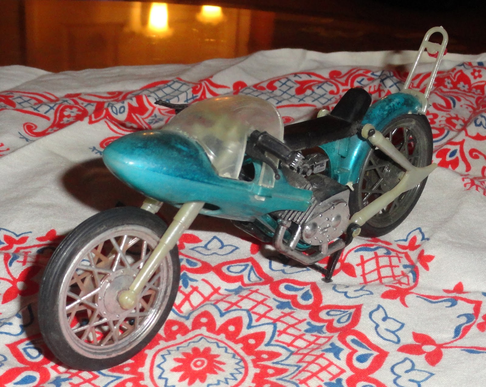 Nostalgia on Wheels: Vintage Late 1960's Honda Drag Bike Toy Model Kit