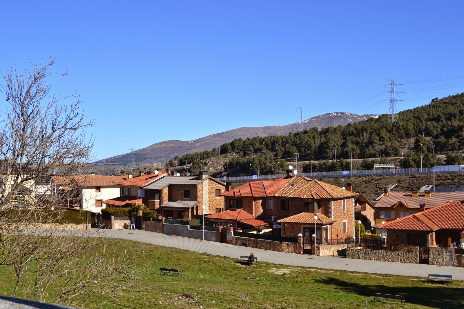 plusphotos: PUEBLOS DE ESPAÑA (Los Angeles de San Rafael - Segovia - 2.015)