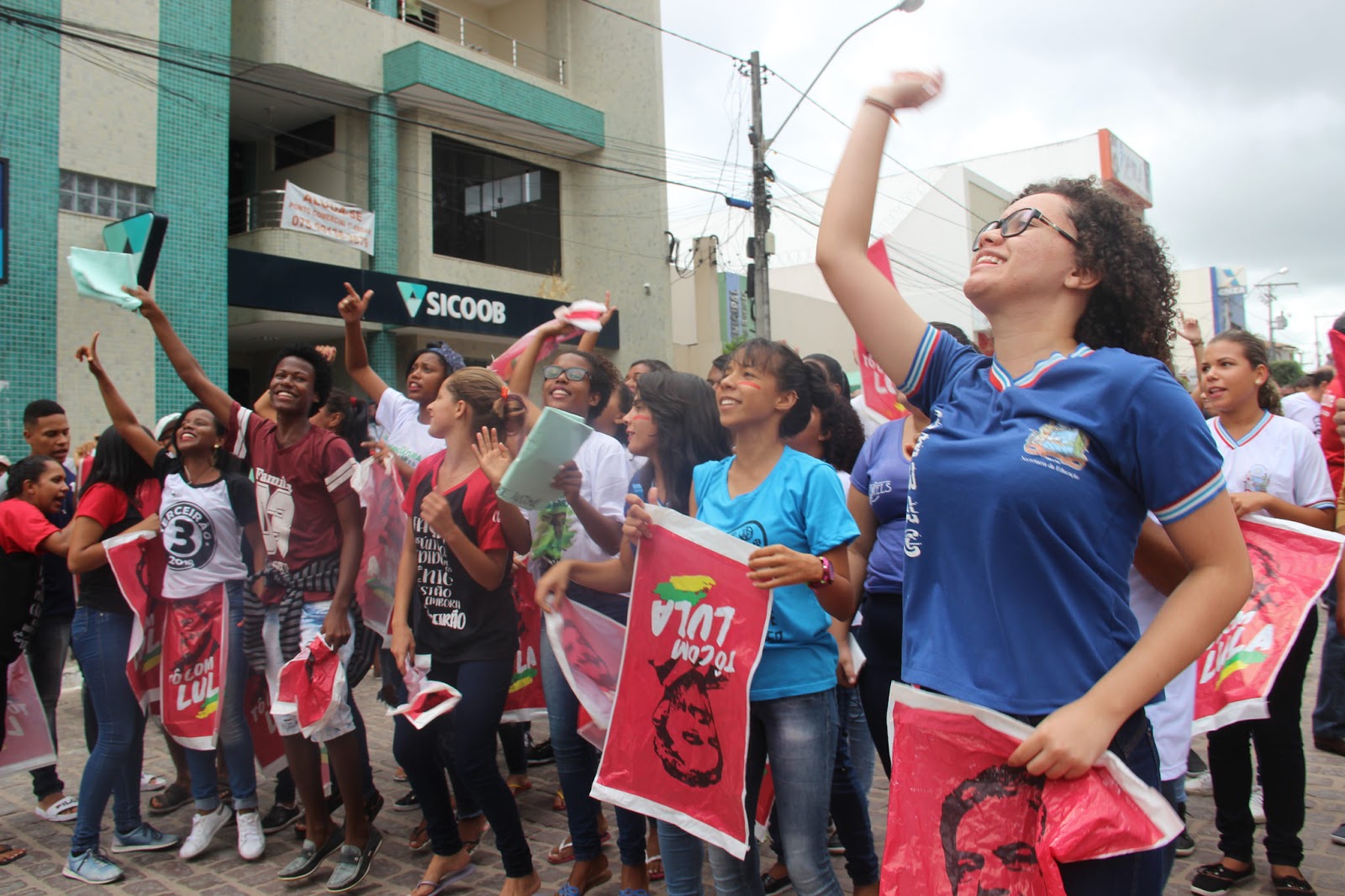 Ato Em Defesa Da Democracia E De Lula Livre Ocupa As Ruas De Ipirá