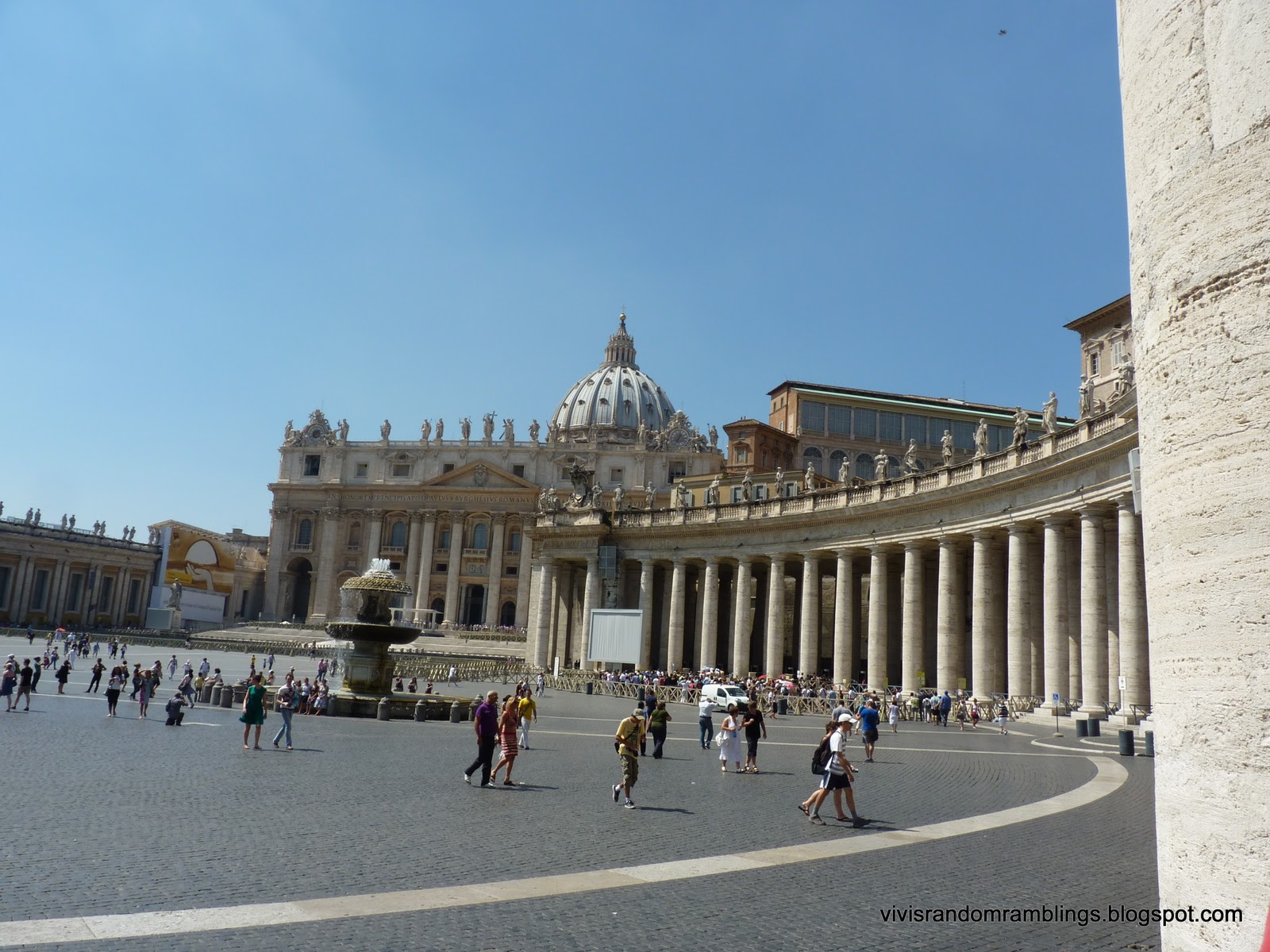 Vivi's Random Ramblings: A trip to the Holy See (Vatican City)