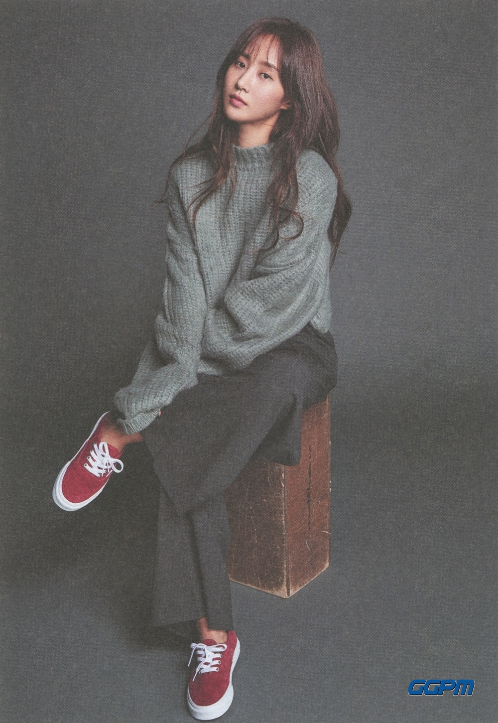 YURI. Girls' Generation-Oh!GG 2019 SEASON'S GREETINGS - Diary, Accordion Calendar (Preview) | GGPM