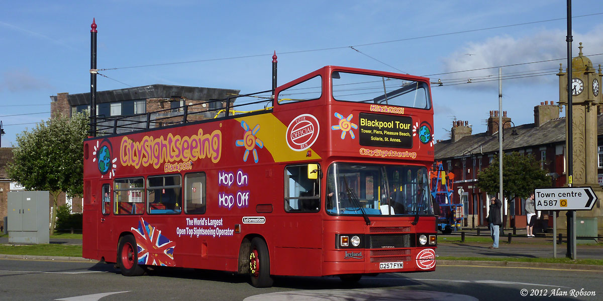 Blackpool Tram Blog: Red Bus Round-up