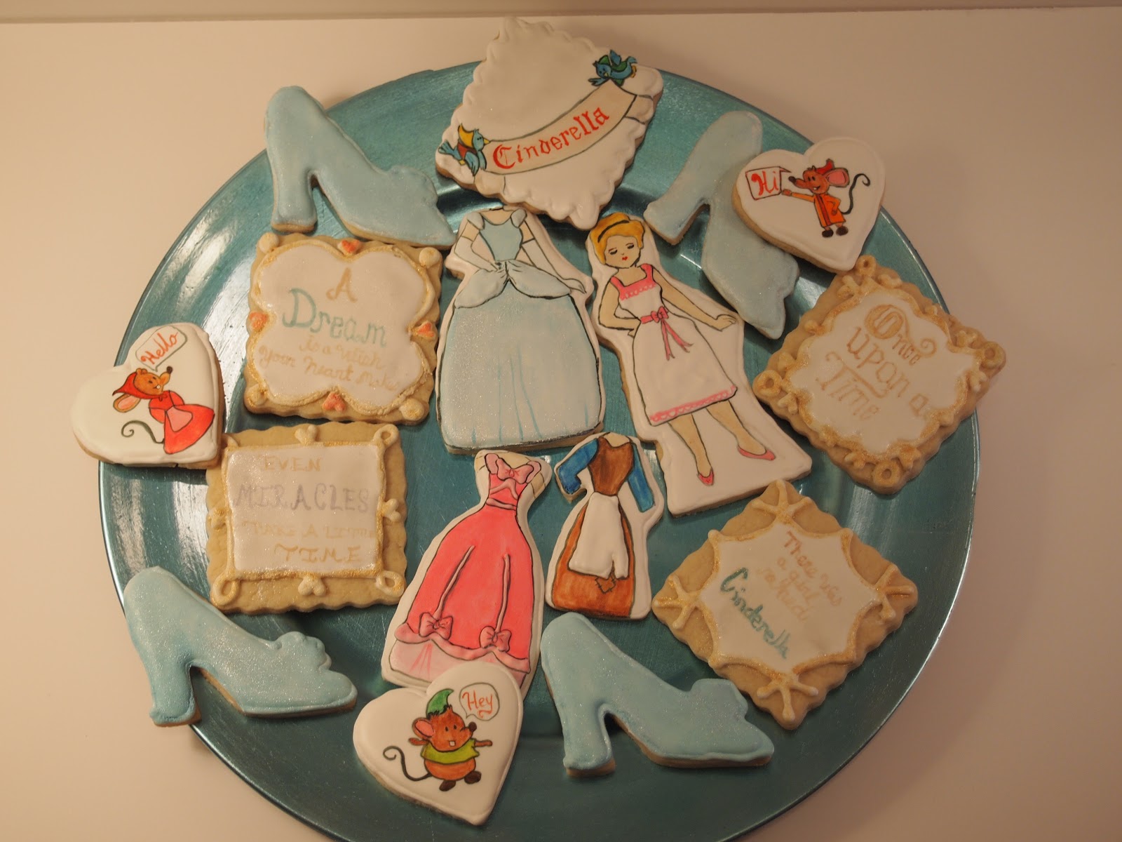 Something Sweet: Cinderella Paper doll cookies