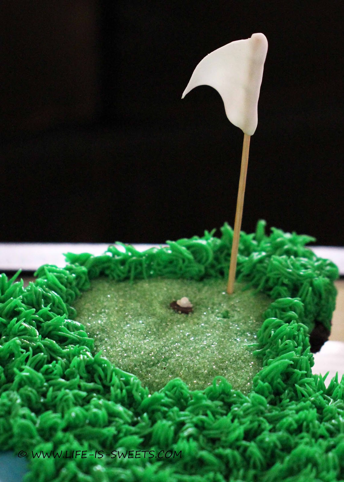 Life Is Sweets: A Treat "Fore" The Golf Lovers In Your Life!