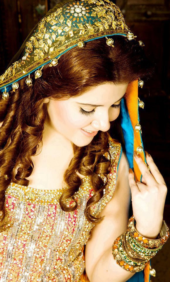 Multimedia Collection: Most Beautiful Dulhan Style