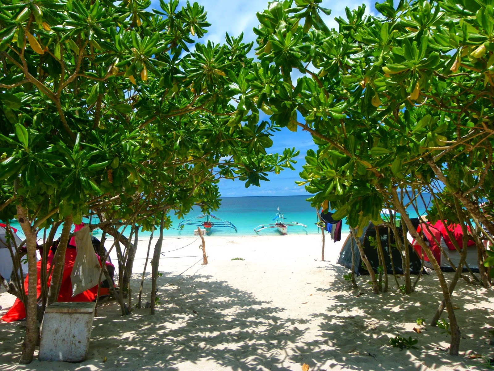 CALAGUAS ISLAND - Lakwatserong Tsinelas
