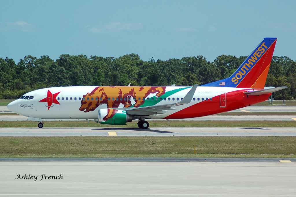 Ashley French Aviation Photography: Spotting Trips 2010