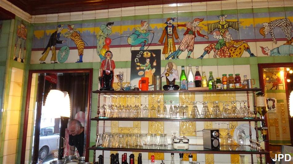 Paris-bise-art : Clown Bar