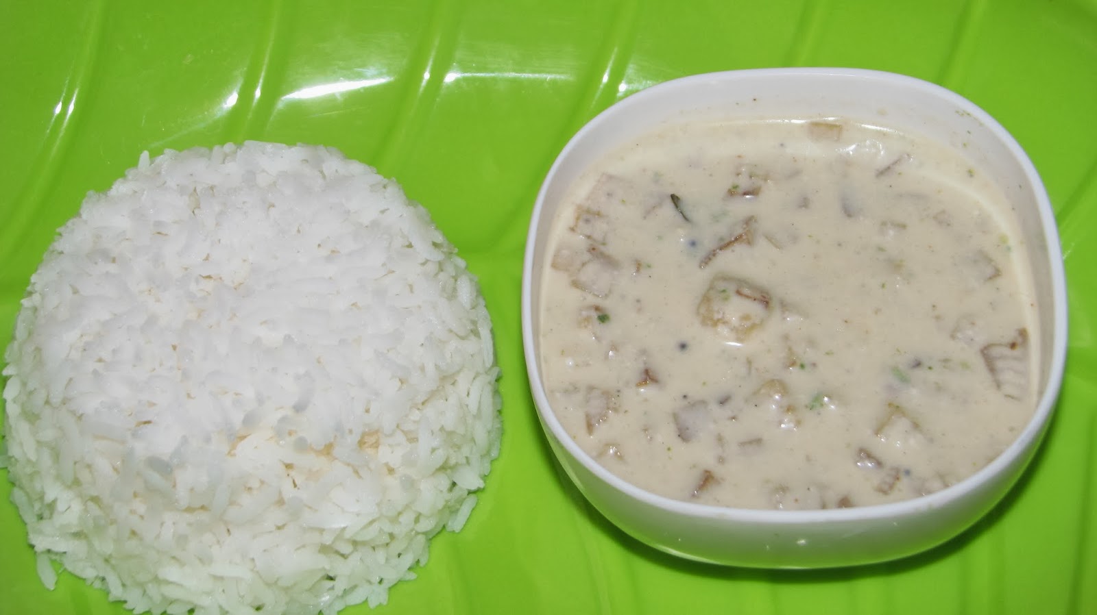 Plaintain Stem Yogurt Curry / Bale dindu mosaru gojju ~ Enjoy cooking