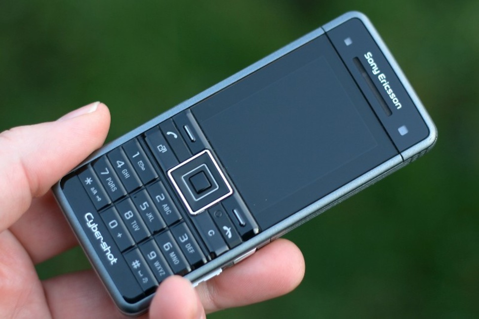 Điện thoại Sony Ericsson C902