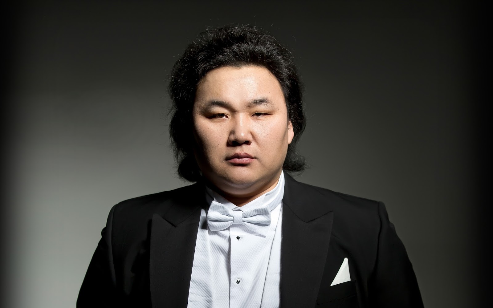 14 Fragen an Amartuvshin Enkhbat