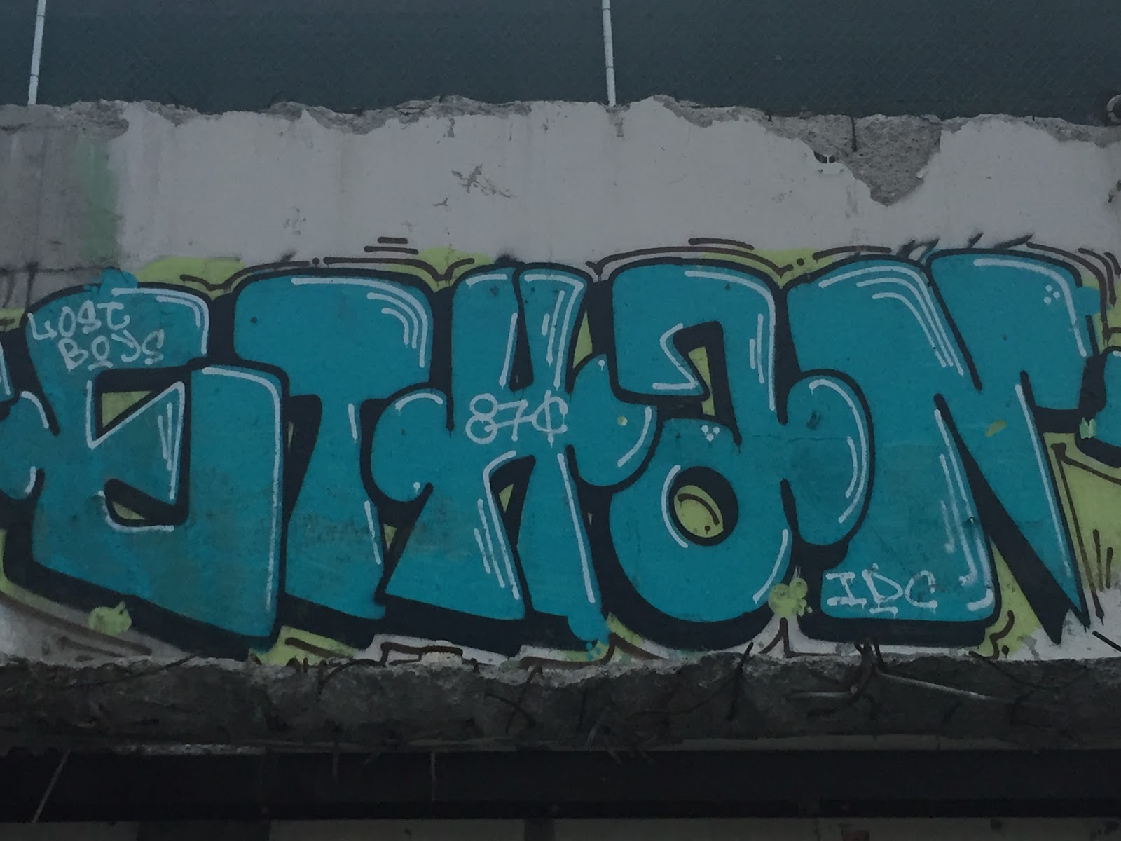 TravelMarx: Sunday Night Graffiti