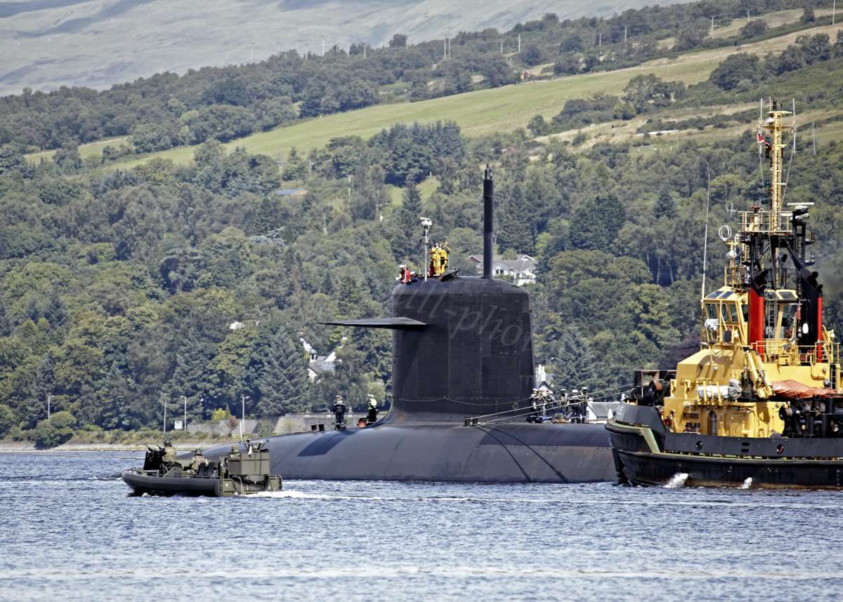 Dougie Coull Photography: Le Triomphant - S616 - French Submarine