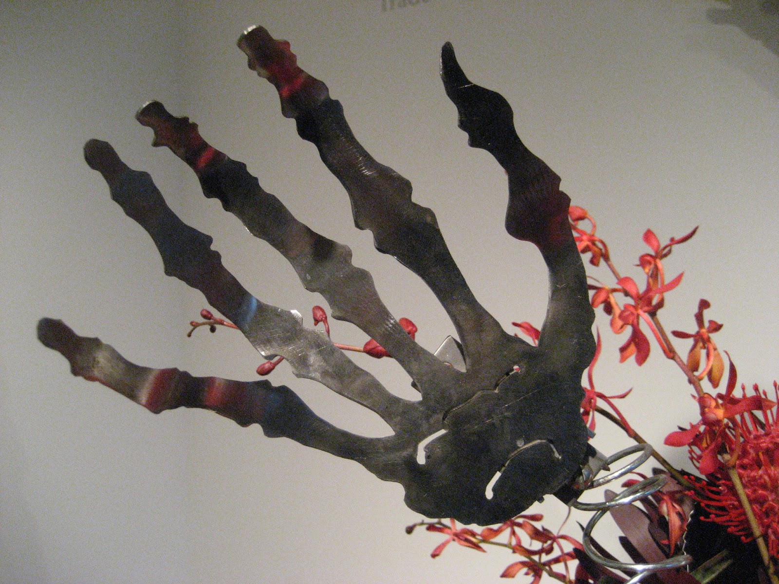 Justine's Halloween: Flowerbot and the Friendly Greeter