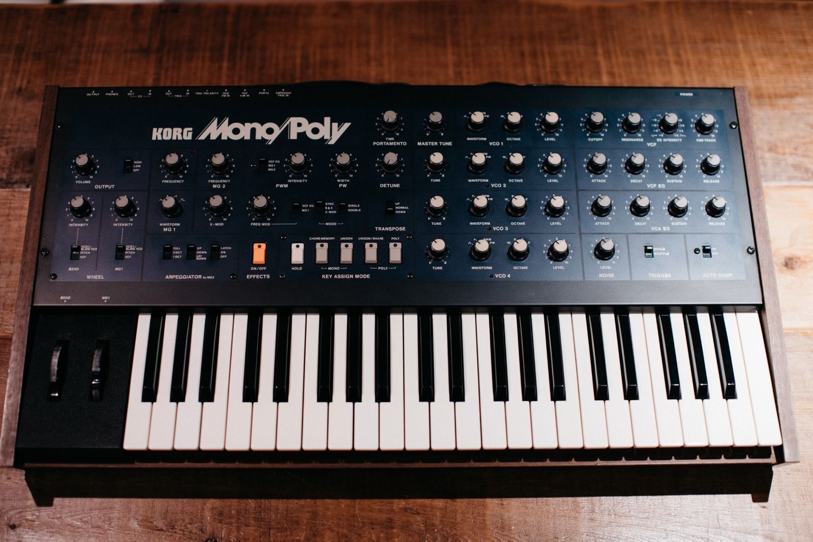 MATRIXSYNTH: KORG Mono Poly with Hard Case SN 371889