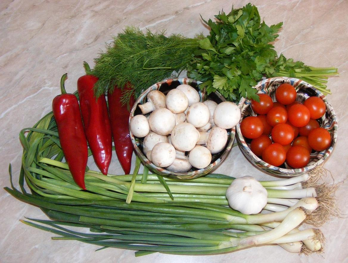 Peste chefal fript la tigaie cu legume | Preparatedevis.ro