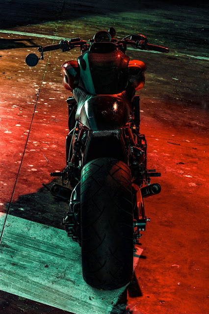 V Max 1700 Fast Ruby - RocketGarage - Cafe Racer Magazine