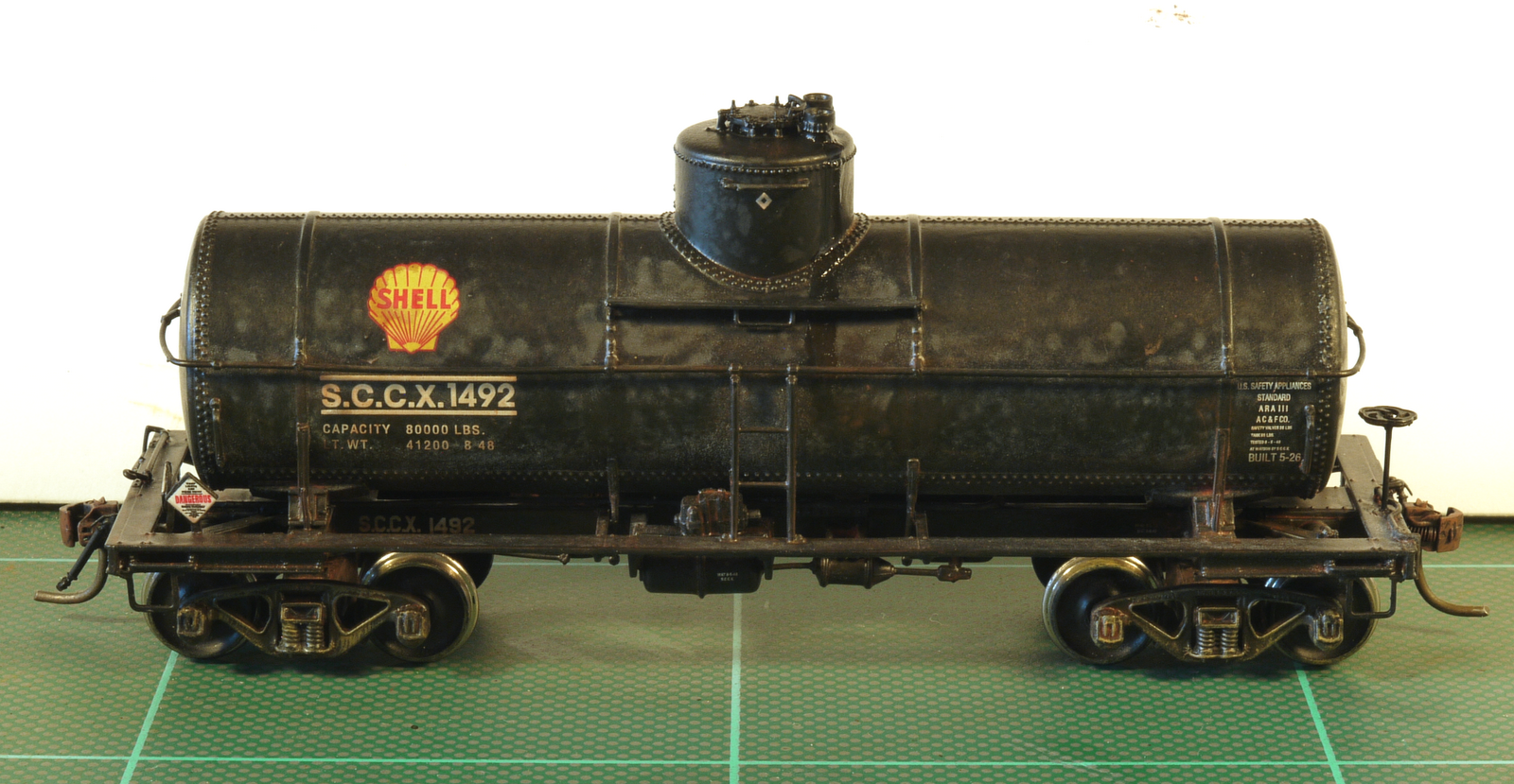 No Two Alike: SCCX 1492 Tank Car Weathered