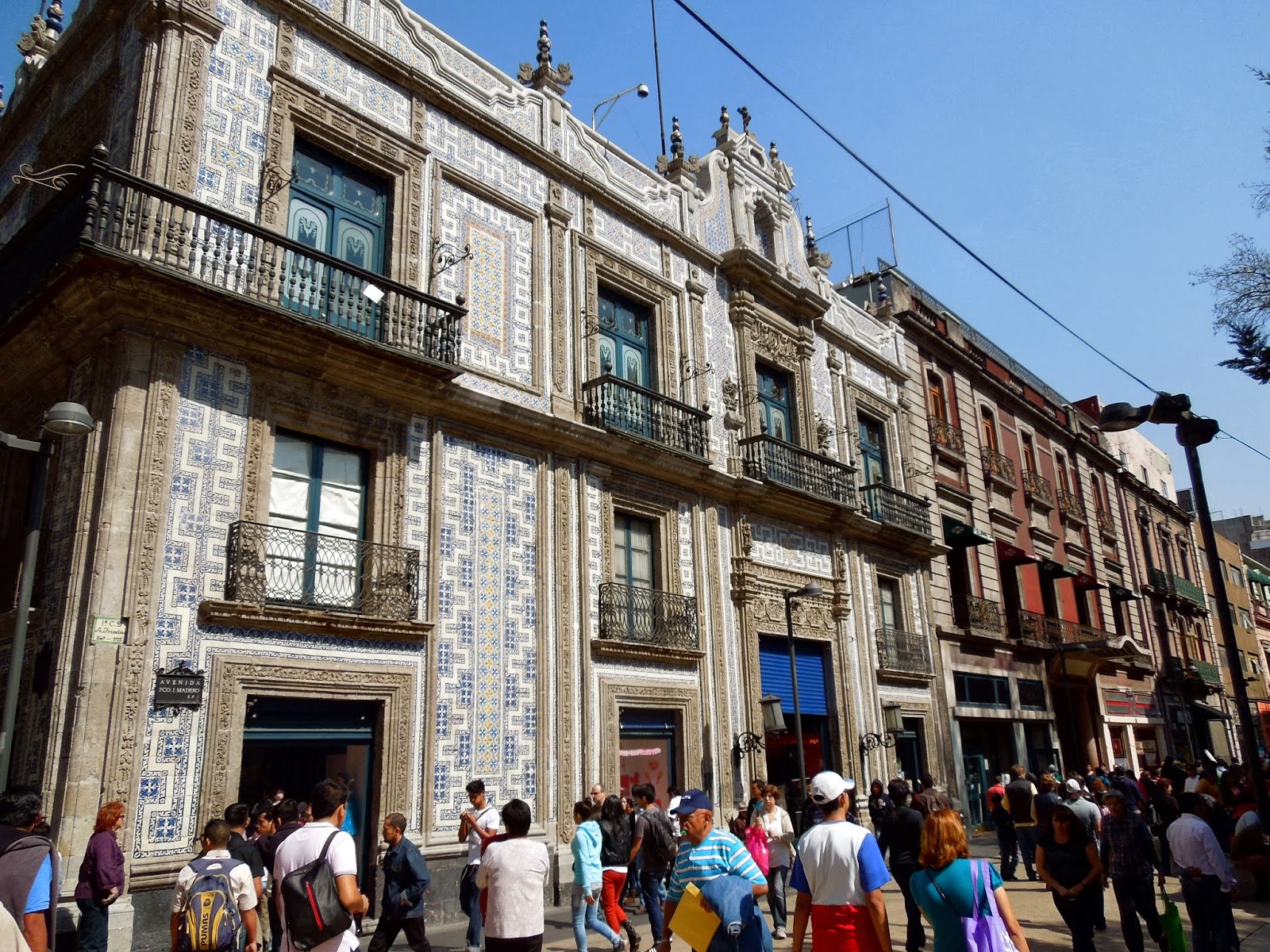 A Retired Teacher in Mexico City: A Brief History of Mexico City