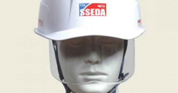 In logo lên mũ bảo hộ - Xưởng in trên mọi chất liệu Minh Châu