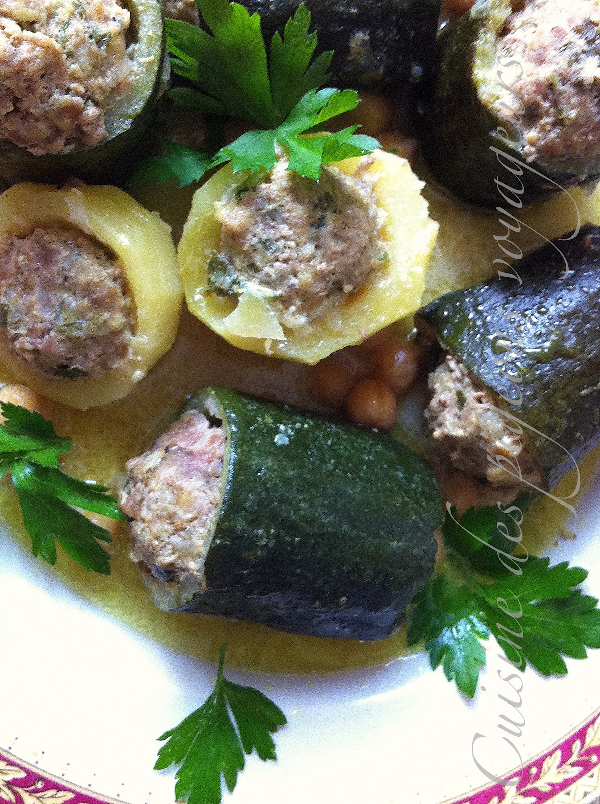 C@hier de recettes...des pigeons voyageurs!!: Légumes farcis en sauce ...