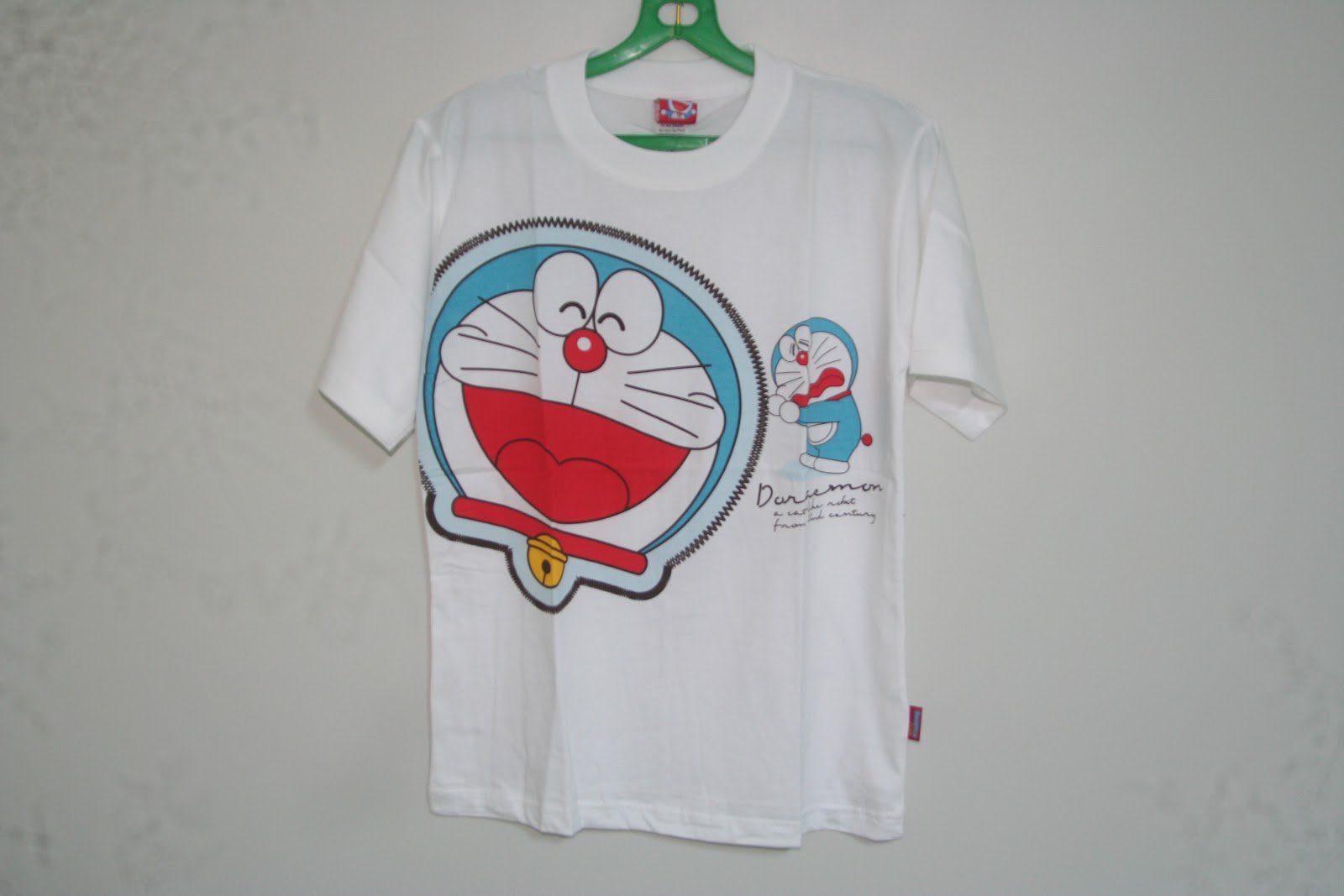 Wonderland Hub: Latest adult Doraemon T-shirt