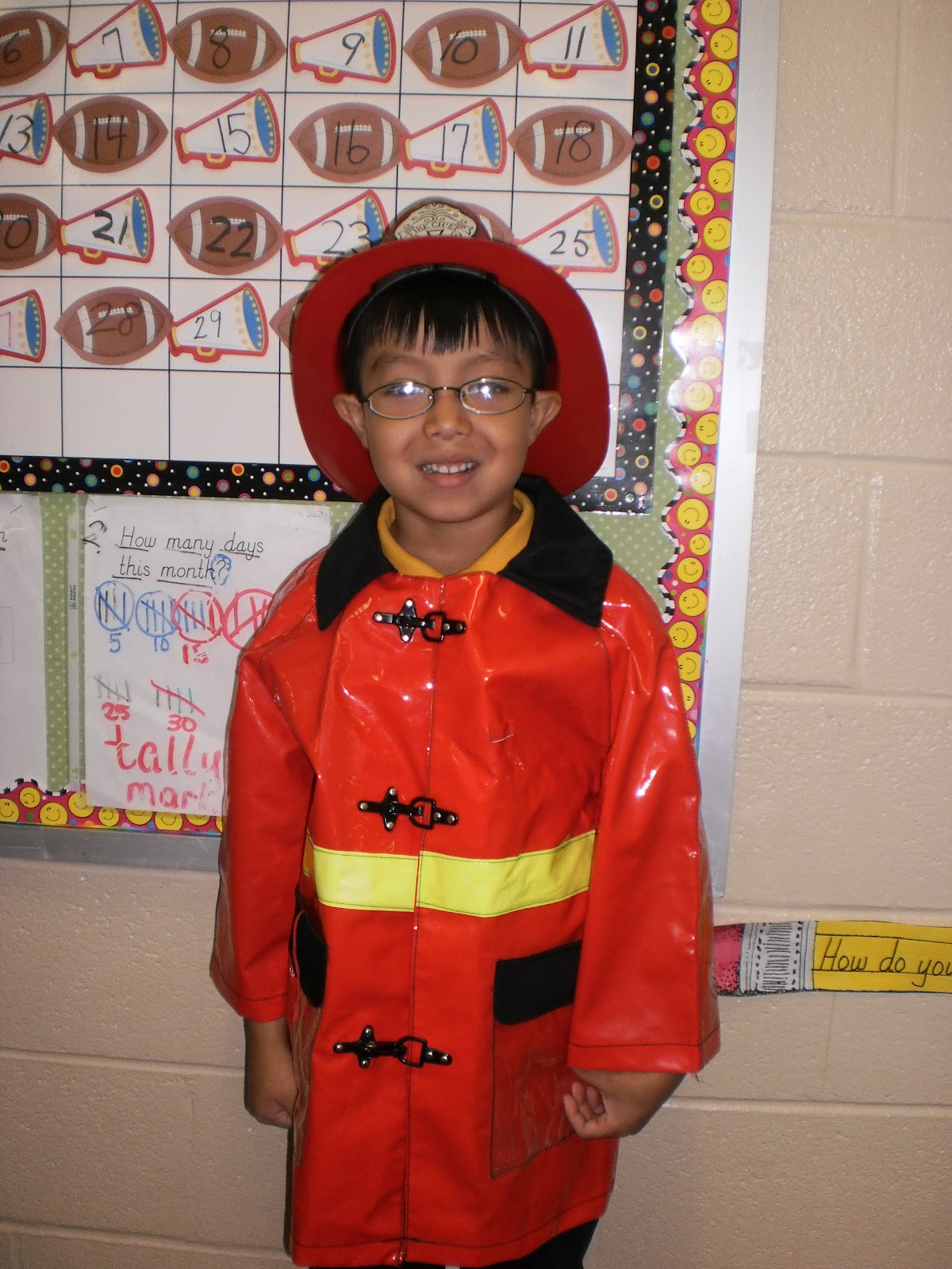 Reasons to Smile in Kindergarten: Community Helper Parade