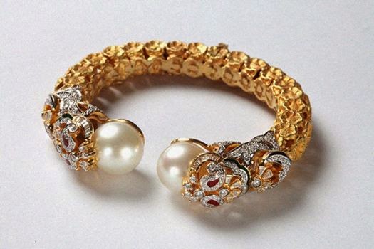 SONI ARTS: A.B.JEWELS - Ahmedabad Jewellers -The Best Place for Gold ...