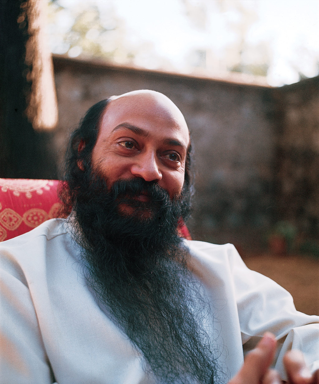 Osho's Beautiful Pictures Part-58 - Oshodhara Community
