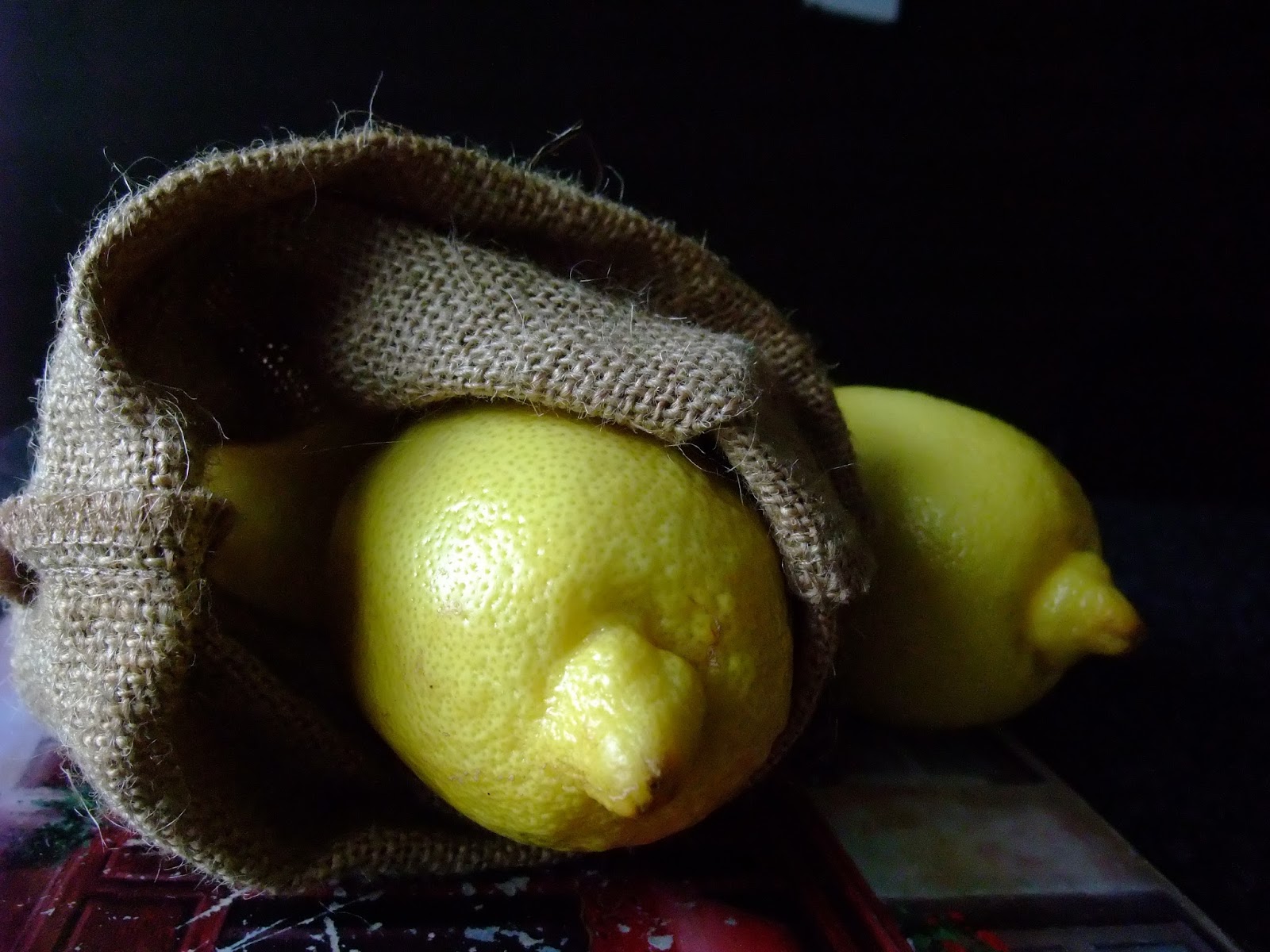 HERBAL PICNIC: LEMON