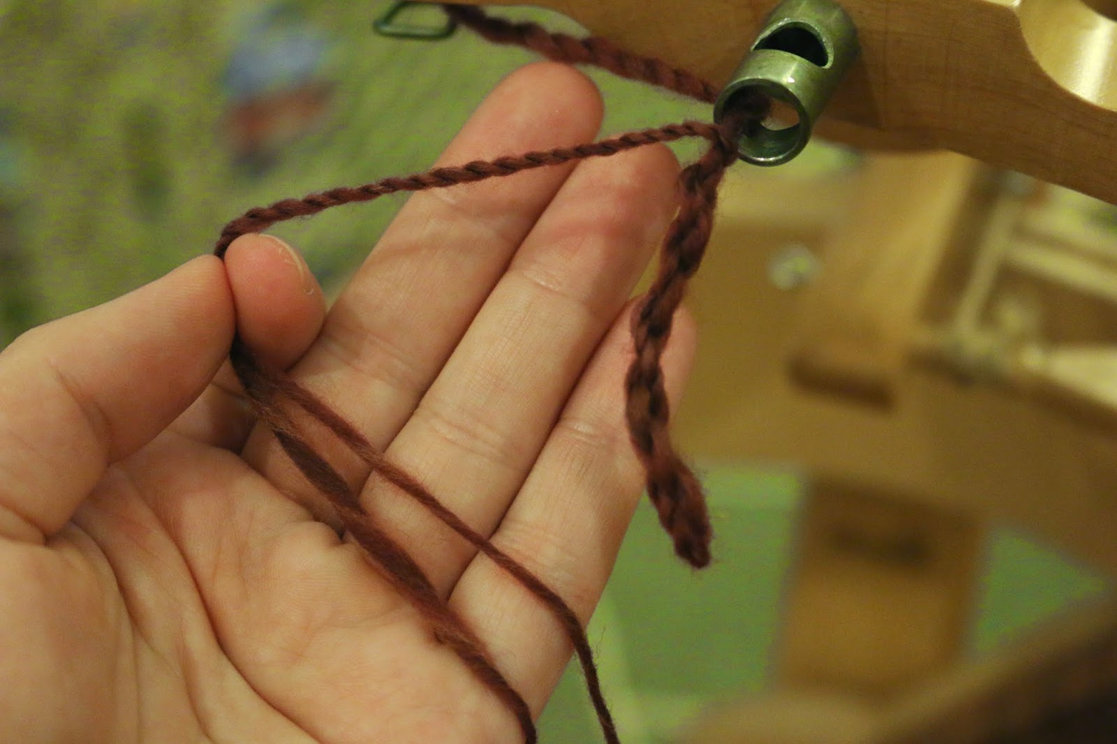ChemKnits: Spinning "Butterfly Effect"; a 4-ply cabled yarn