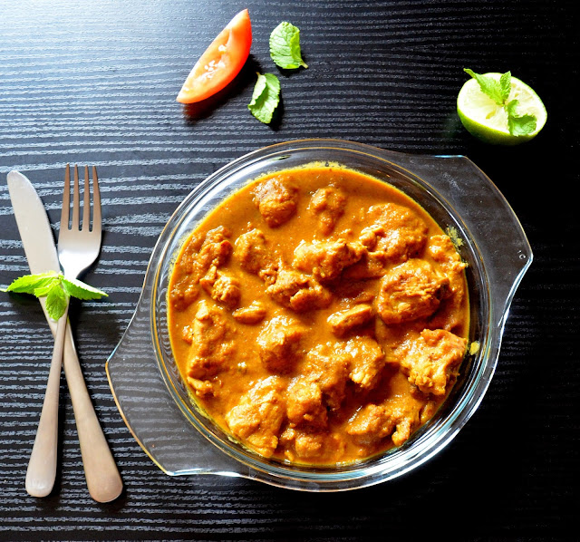 Indulge...: Chicken Masaledar | Spicy Chicken Masala Recipe