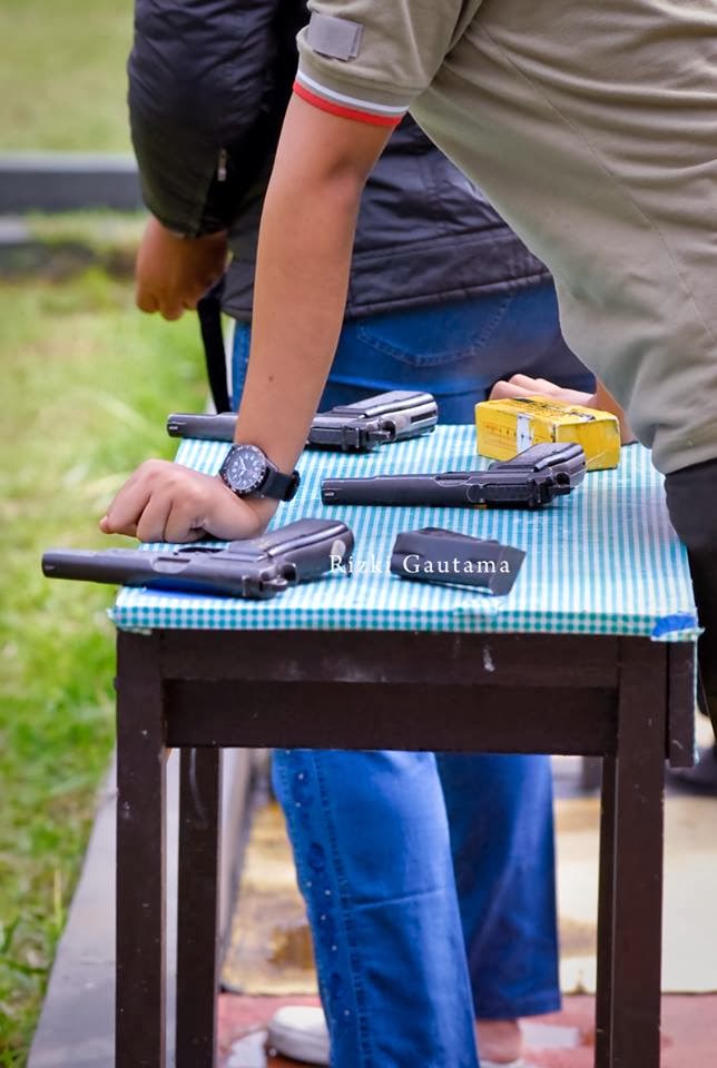 Cimahi shooting and hunting club: Foto kegiatan di Lapangan Pusdikpom