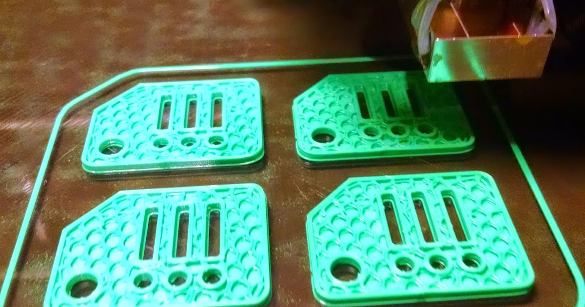 Maker Club: Lessons from 3DPrinting multiple objects simultaneously
