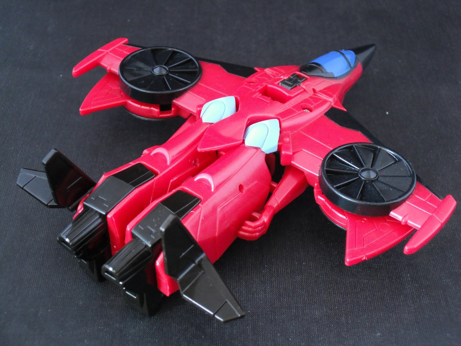 The HEXdidn't... TransFormers Collection Blog: Cyberverse Cyclone ...