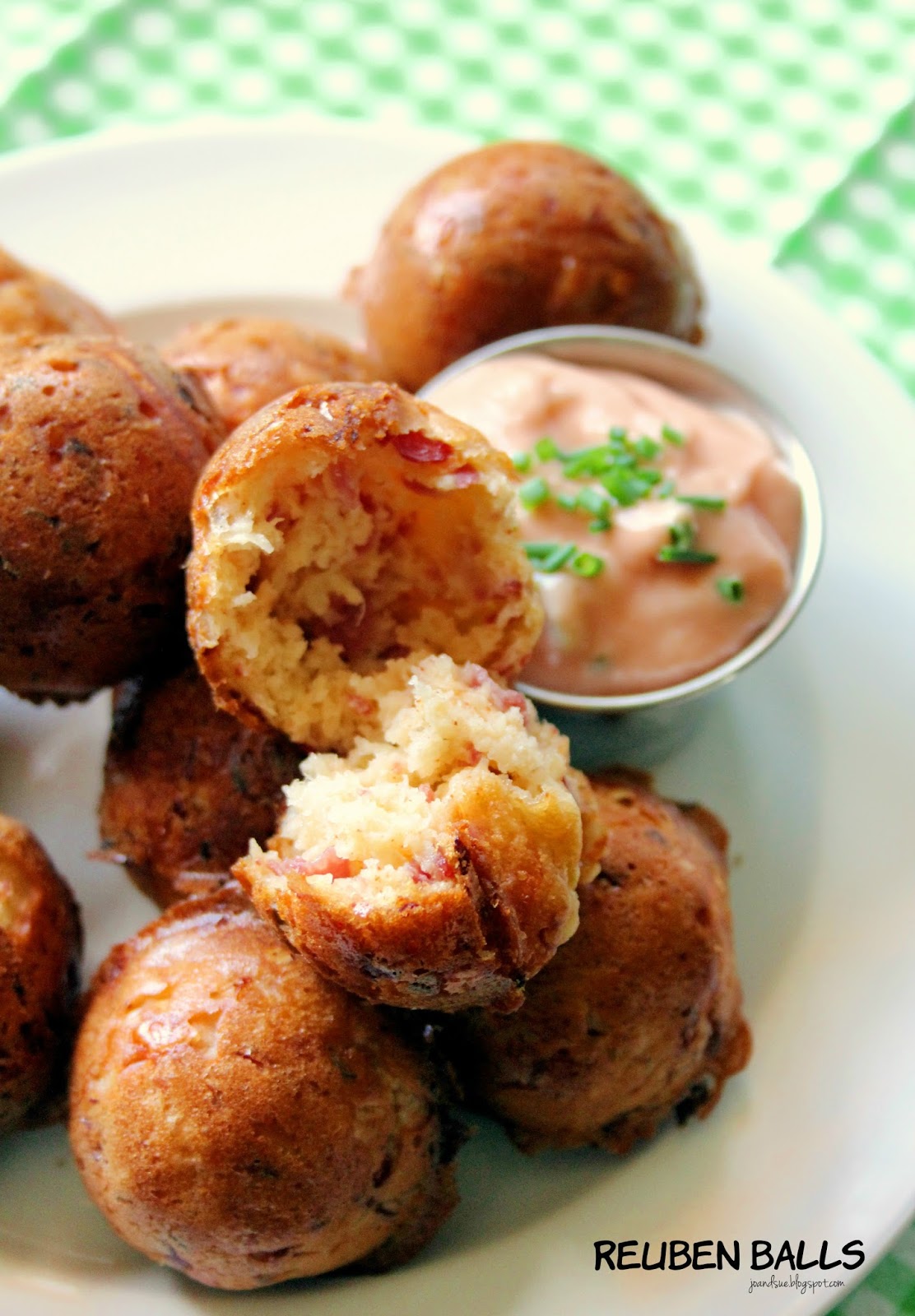 Jo and Sue: Reuben Balls with Spicy Thousand Island Dipping Sauce