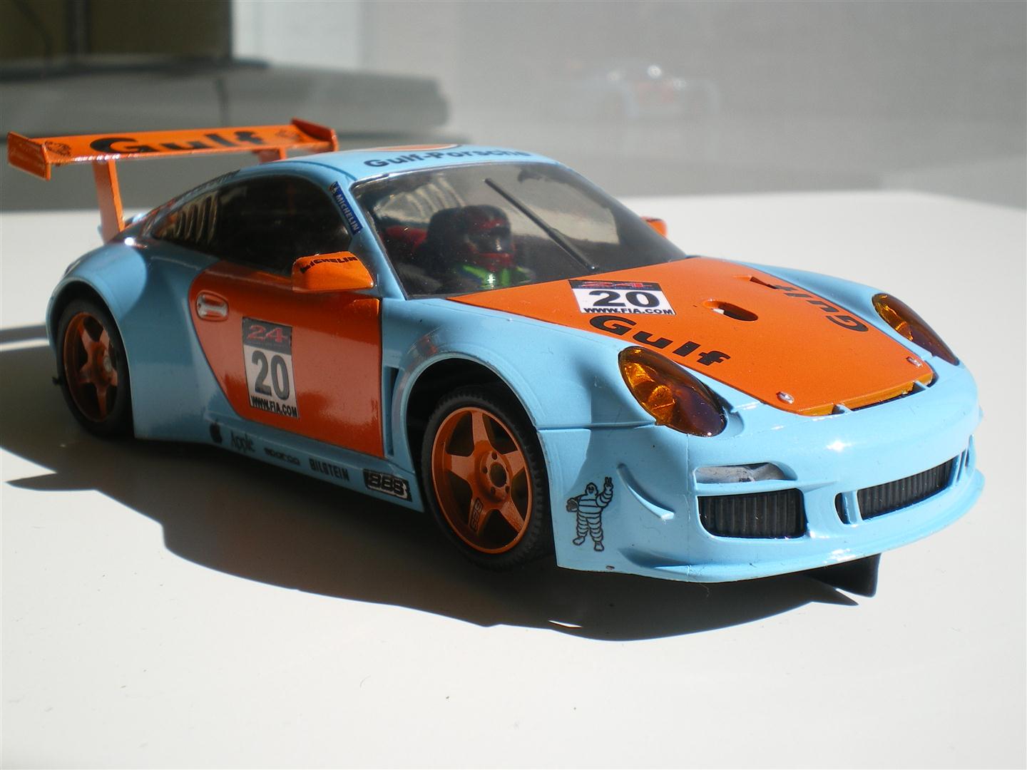 SLOT COLORS: Porsche 997 RSR - "Gulf"