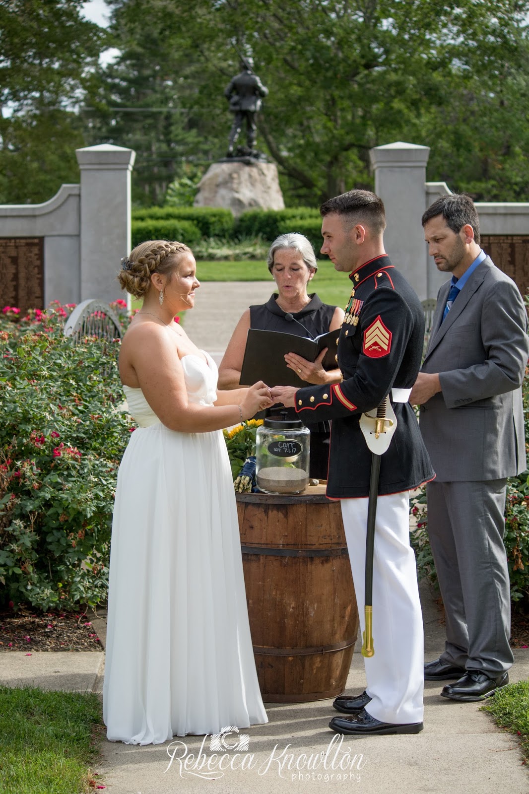 Rebecca Knowlton Photography: Carr Wedding - Atkinson Common