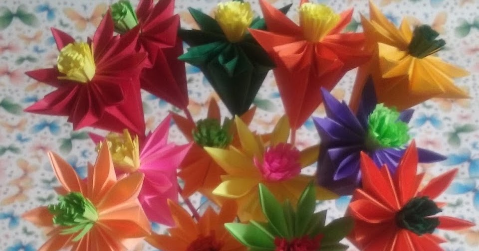 origamidojorge: Gérberas,cravos,lírios,rosas de origami.