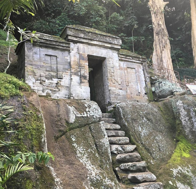 Hidden and little known places: Ancient Site of Goa Garba, Bali, Indonesia