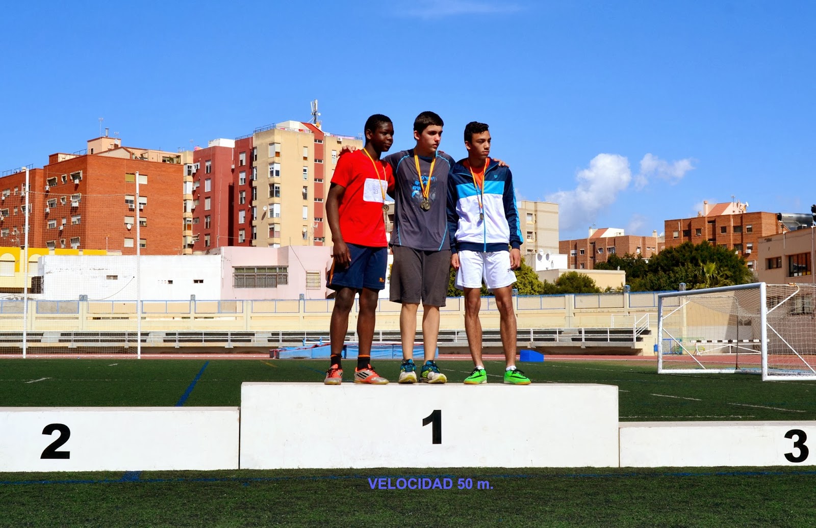 DEPORTEAZCONA: COMPETICIÓN DE ATLETISMO