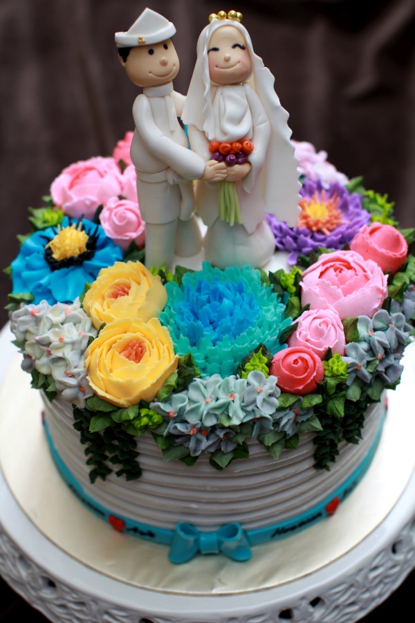 Kek Khawin 2 tingkat bunga-bunga.. - masam manis